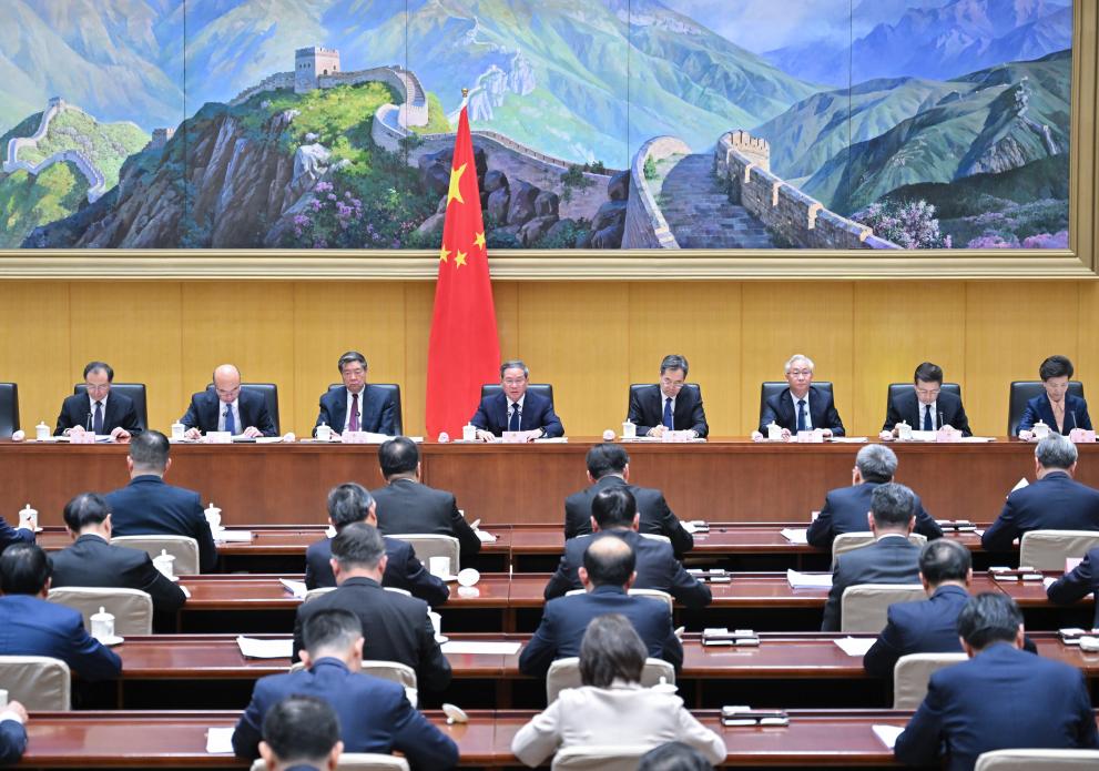 Conselho de Estado da China estuda discursos de Xi e define prioridades ...