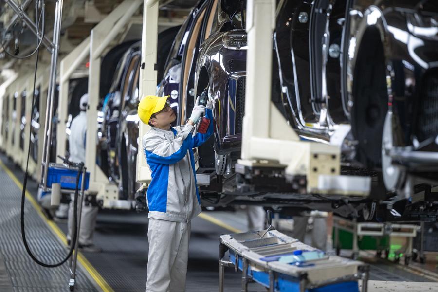(Multimídia) Indústria chinesa de fabricação de automóveis registra ...